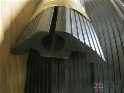 Flexible Cable Protector - 20mm Diameter Cable - 9m